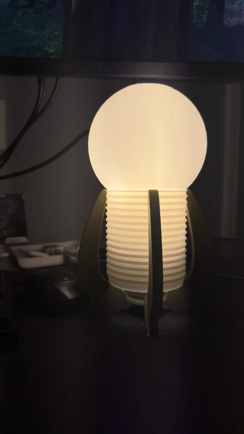 Simple Desk Lamp by boris.sverdlik - MakerWorld
