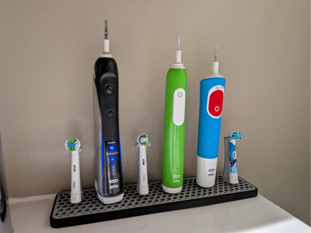 Triple Dual Oral-B Toothbrush Stand / Holder - Free 3D Print Model ...