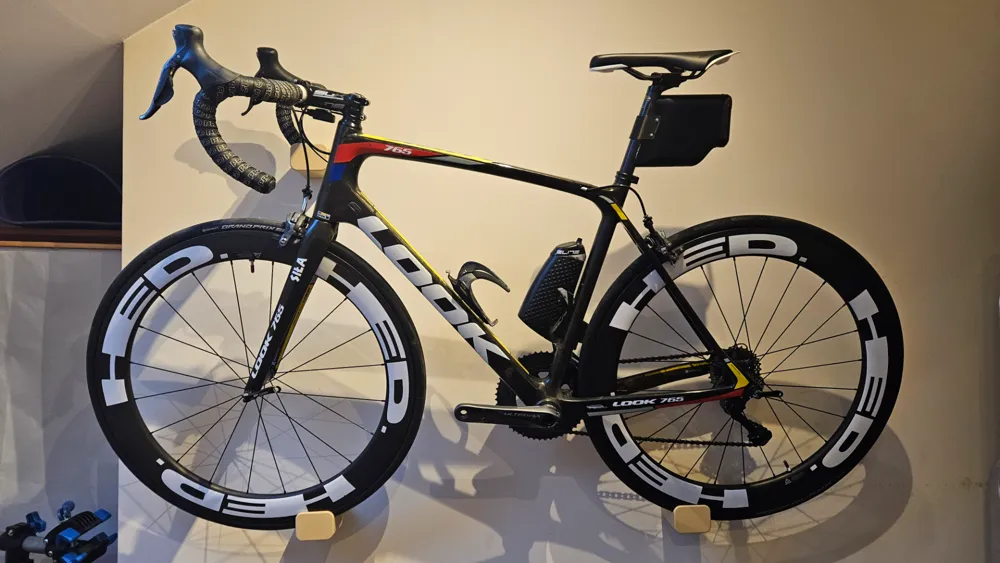 Aero bicycle tool box with Garmin Varia mount - Free 3D Print Model ...