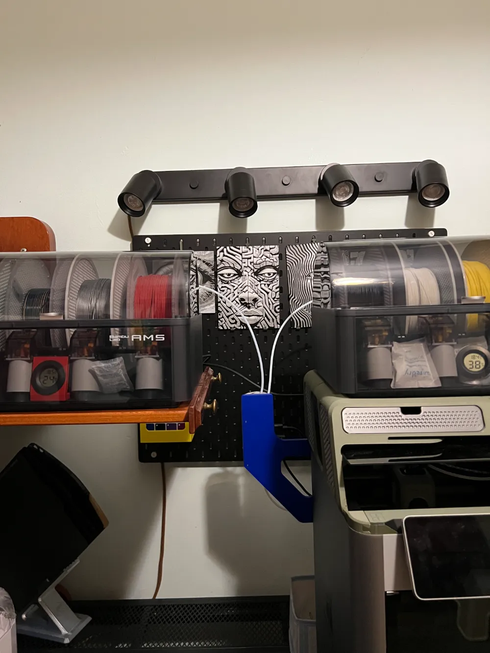 External AMS Hub mount by Predo - MakerWorld