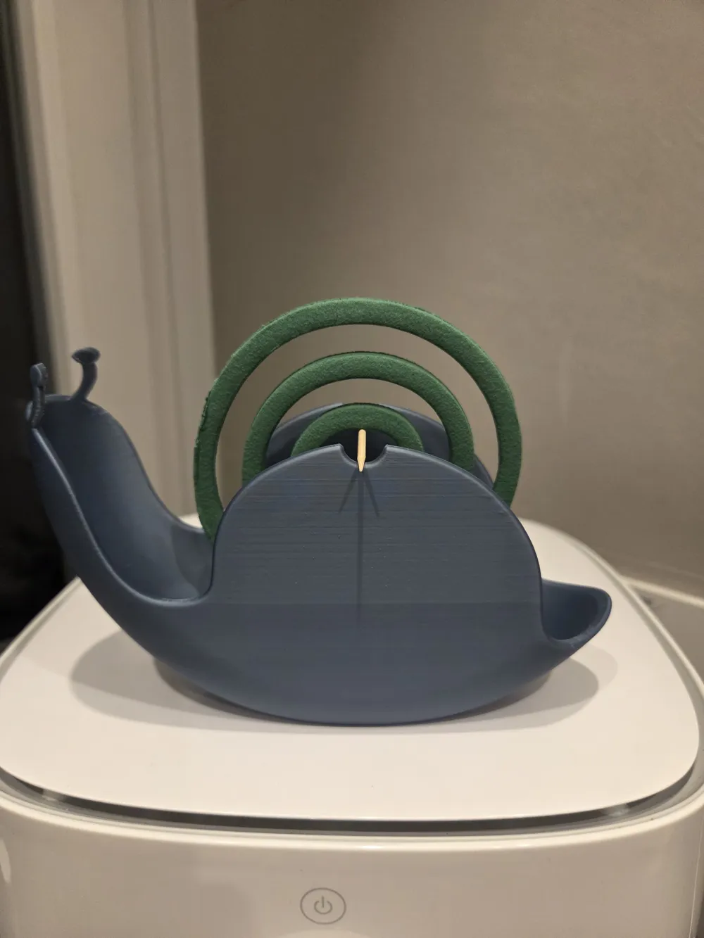 Mosquito coil holder Snail - Free 3D Print Model - MakerWorld