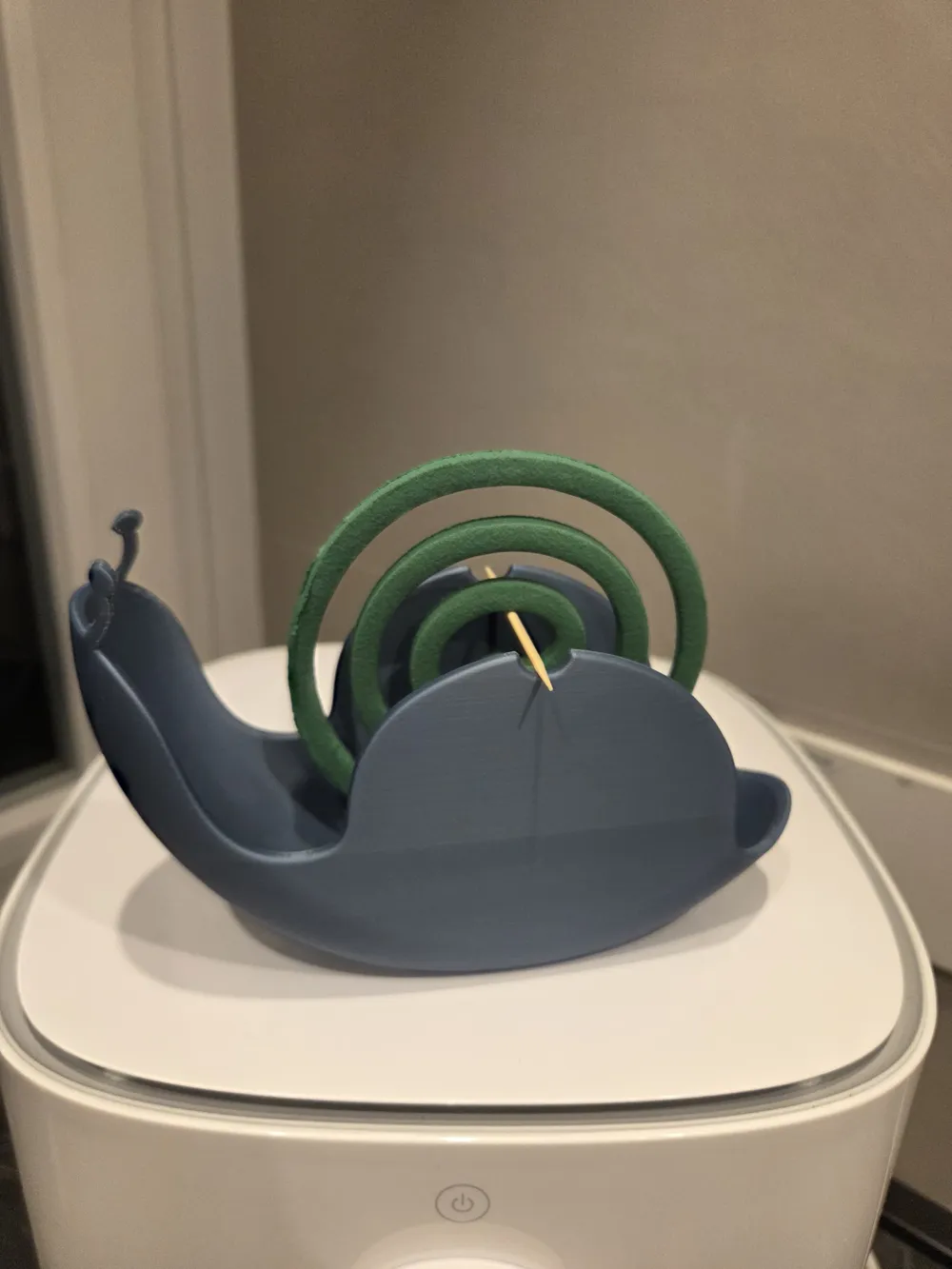 Mosquito coil holder Snail - Free 3D Print Model - MakerWorld