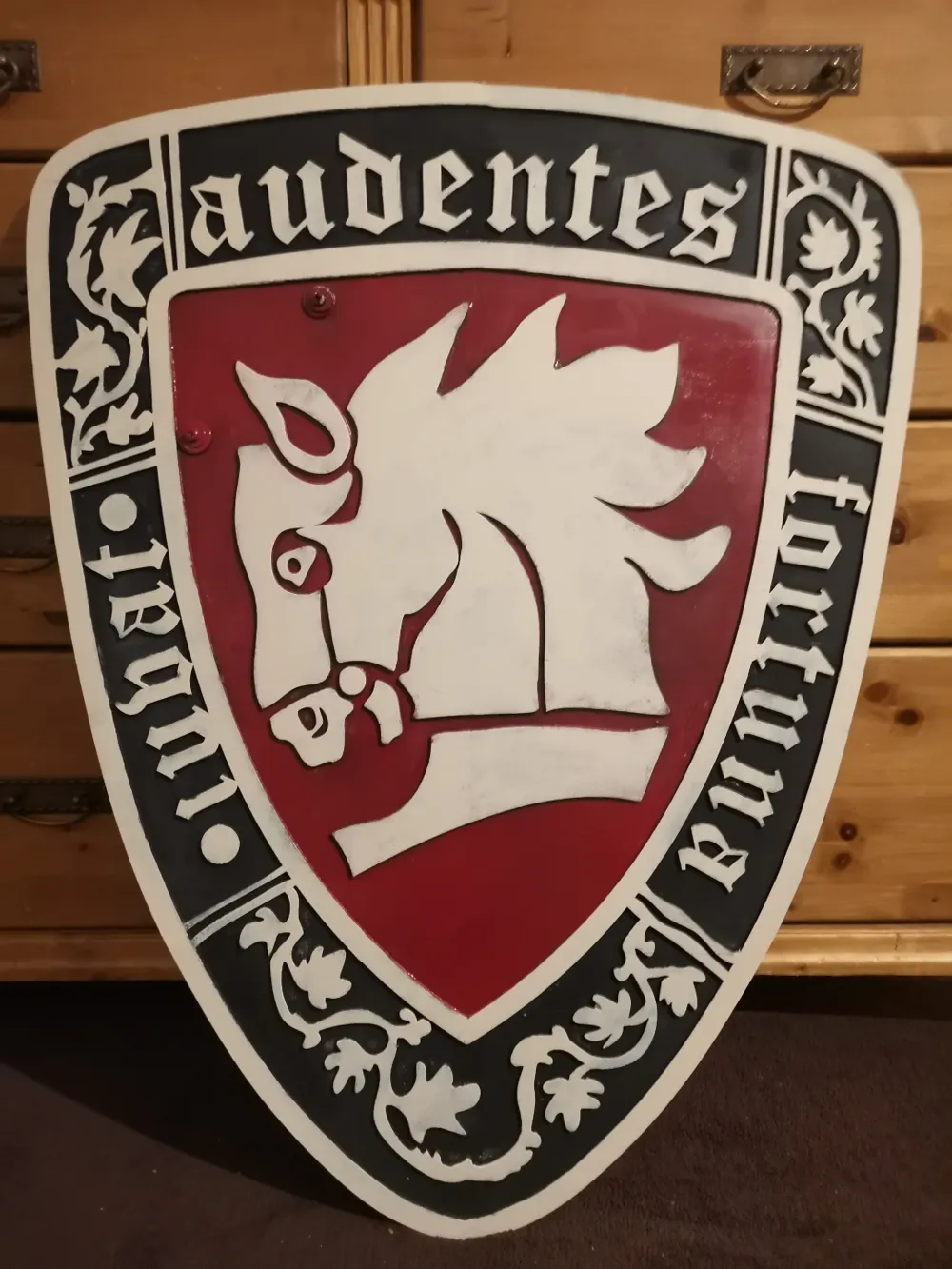 KCD - Warhorse shield - Real size by JKD MakerWorld: Download Free 3D ...