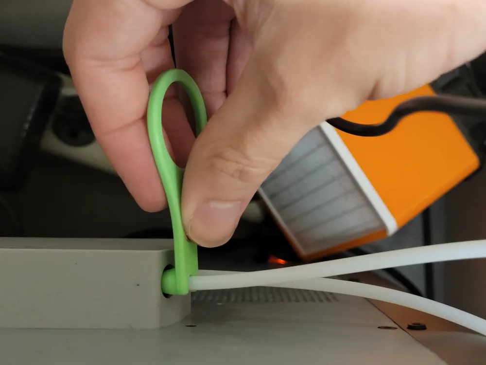 Universal PTFE Decoupling Thumb Tool by RevHazlett MakerWorld: Download ...