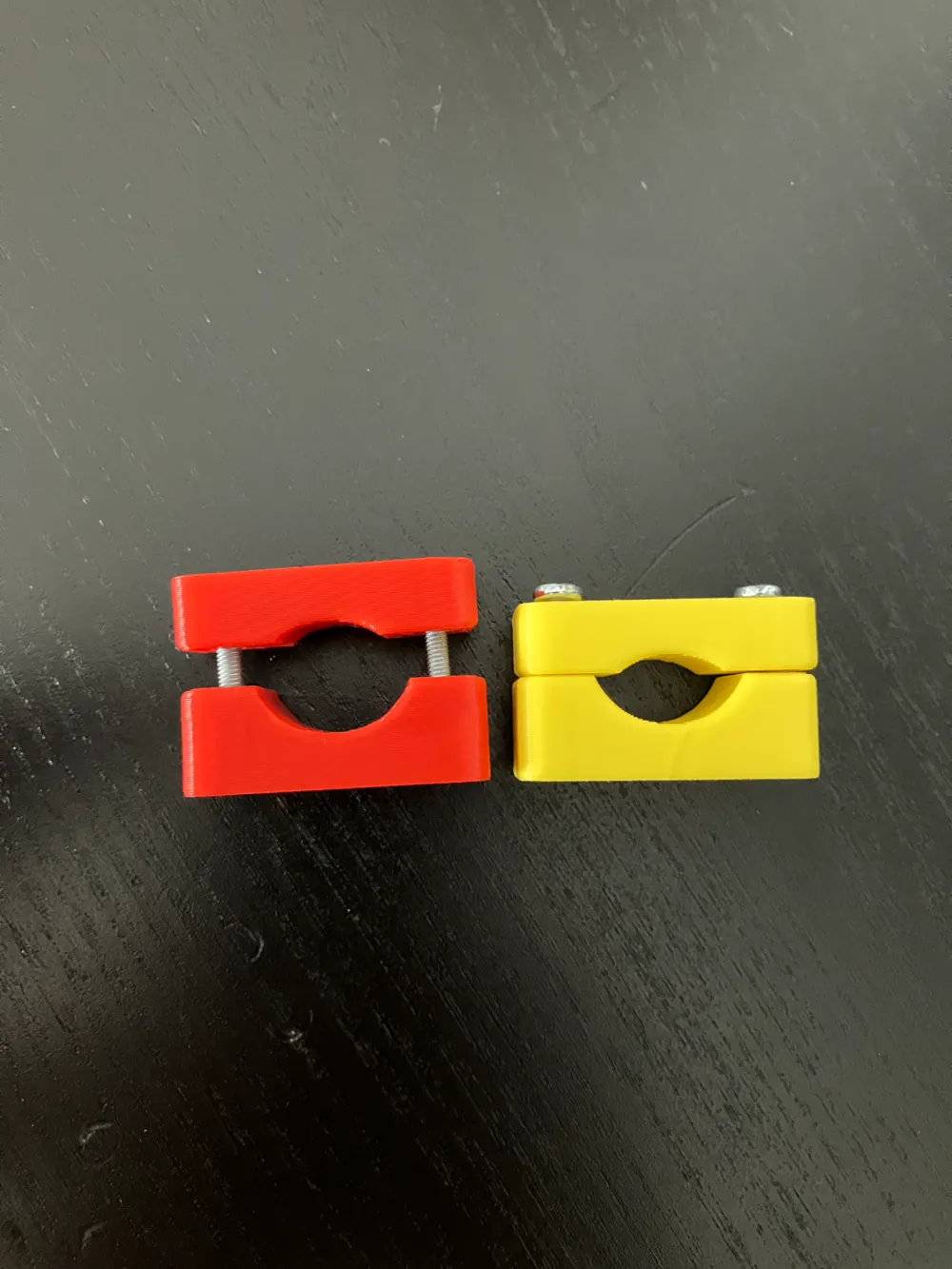 Cable clamp for wall mounting 8-18mm by szili83 - MakerWorld