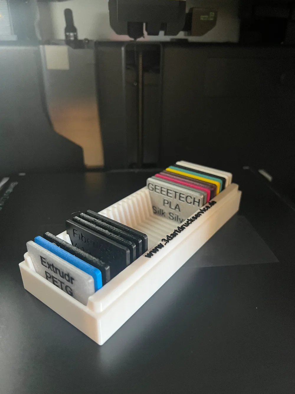 Filament sample box with or without labeling by 3D Art - MakerWorld