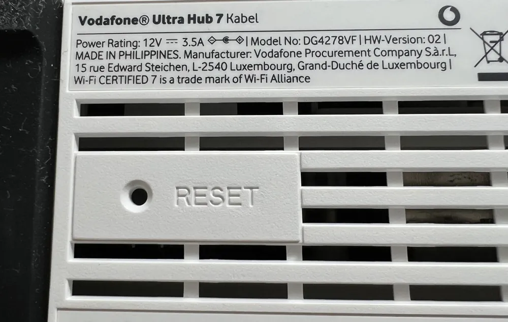 Vodafone Ultra Hub 7 Router Wandhalterung von Tom MakerWorld ...