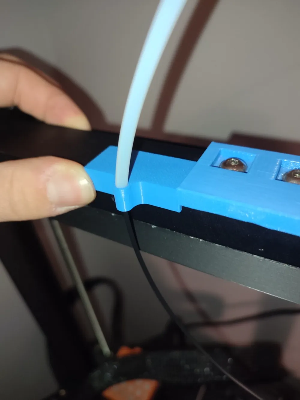 filament tube guider by kamaris_konstantinos - MakerWorld