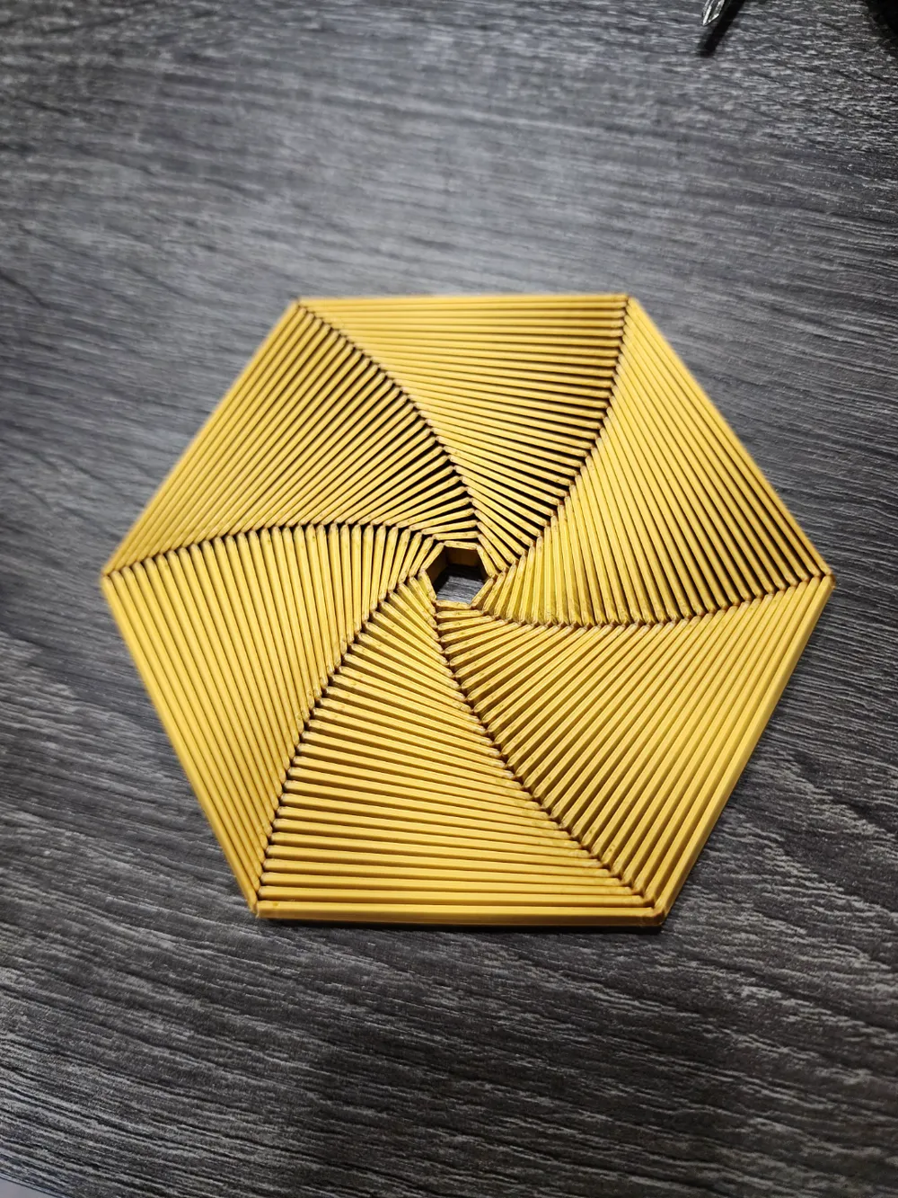 Hex Fidget - Free 3D Print Model - MakerWorld