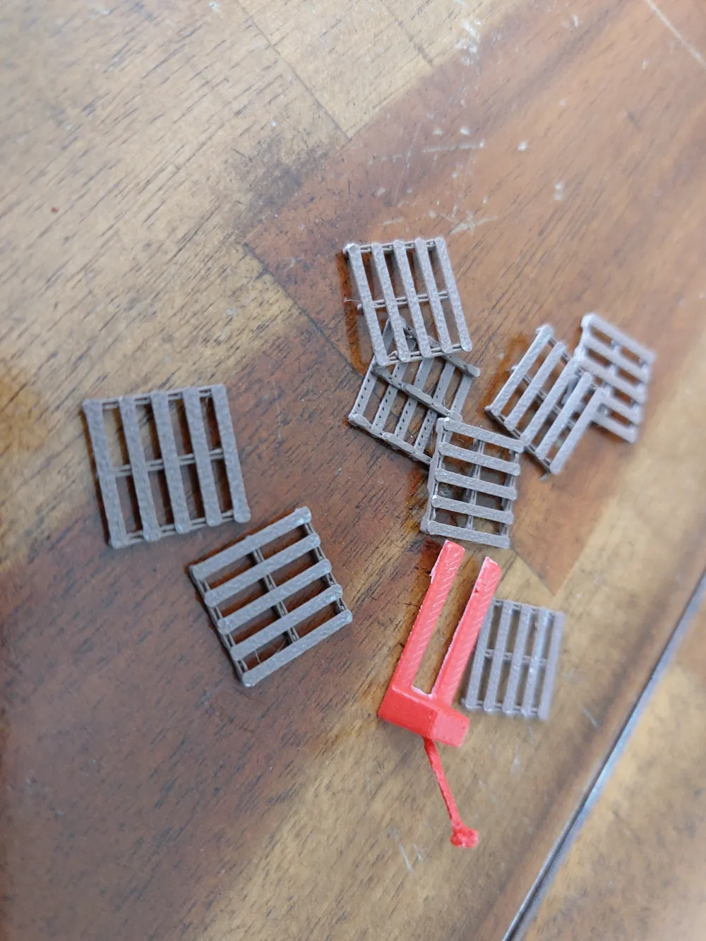 HO Scale pallets and Pallet Jack by Randy - MakerWorld