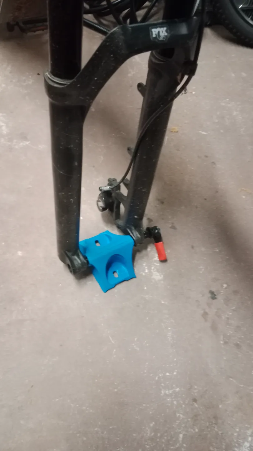 Fork Mount by Buggy - MakerWorld