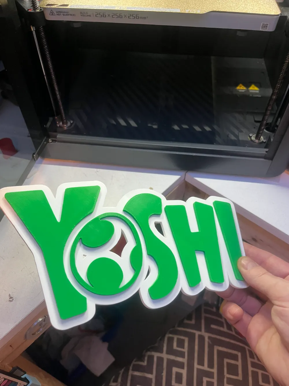 Yoshi Logo by Tommy Gun - MakerWorld
