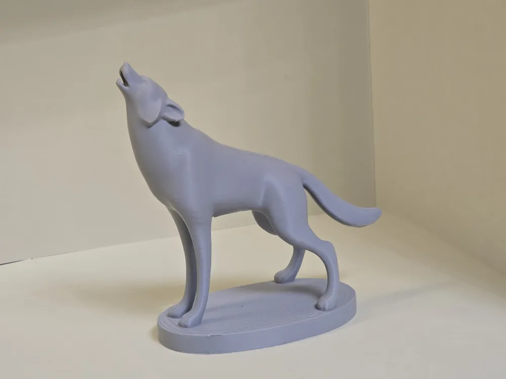 howling wolf statue figure - Free 3D Print Model - MakerWorld