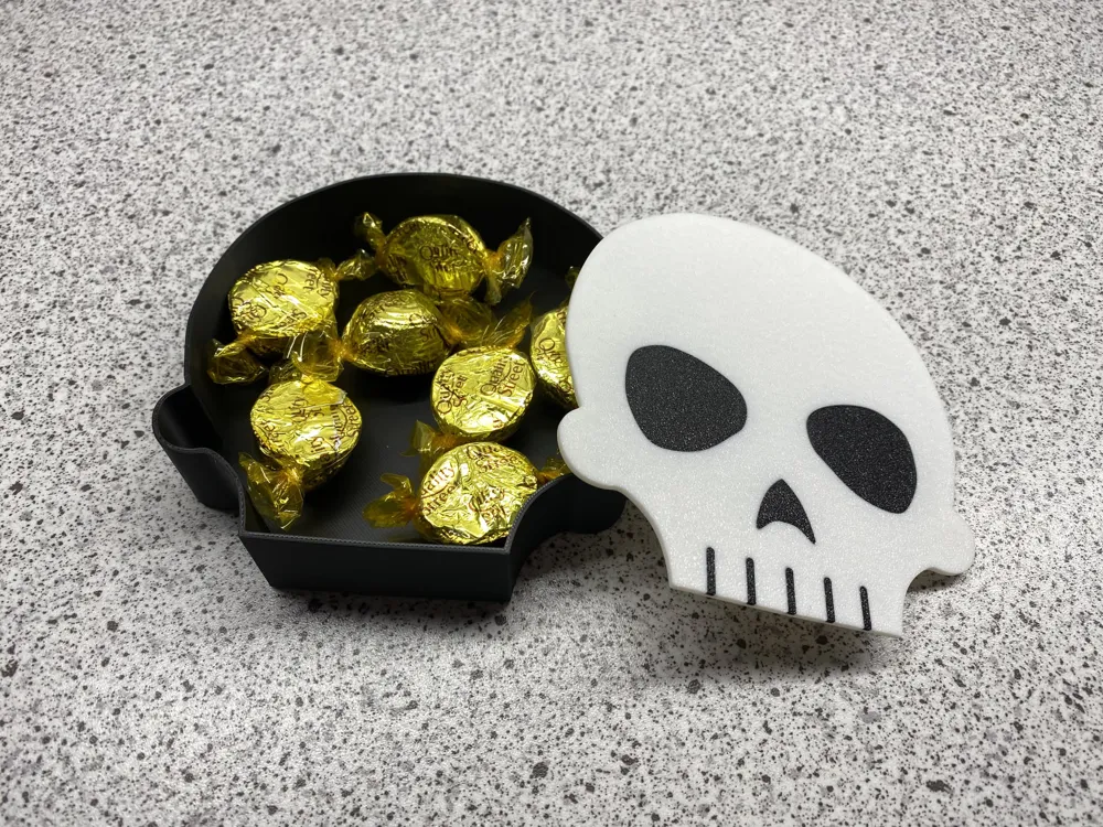 Halloween Skull Box - Free 3D Print Model - MakerWorld