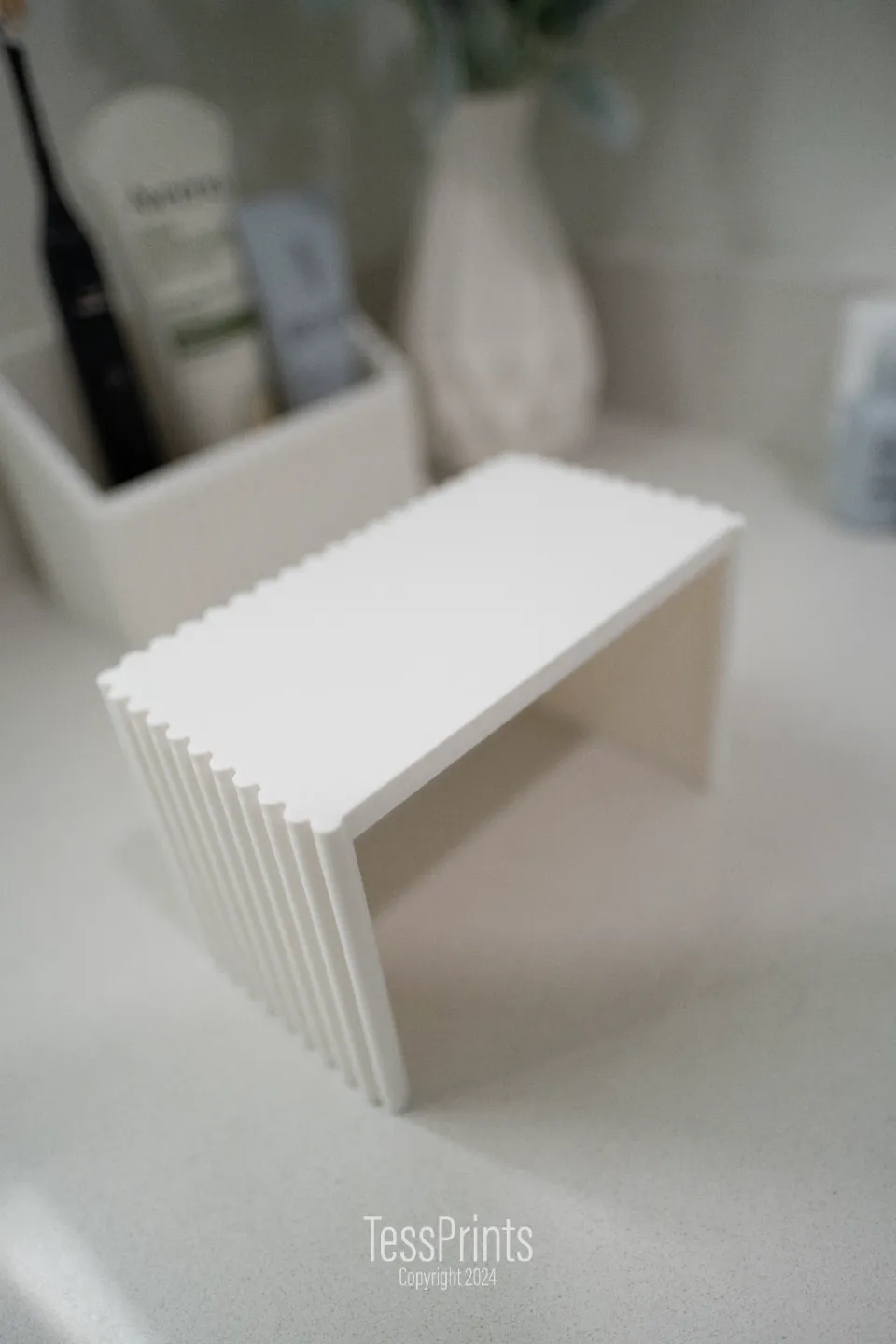 Vanity Bathroom Organizer (Ribbed) by TessPrints MakerWorld: Download ...