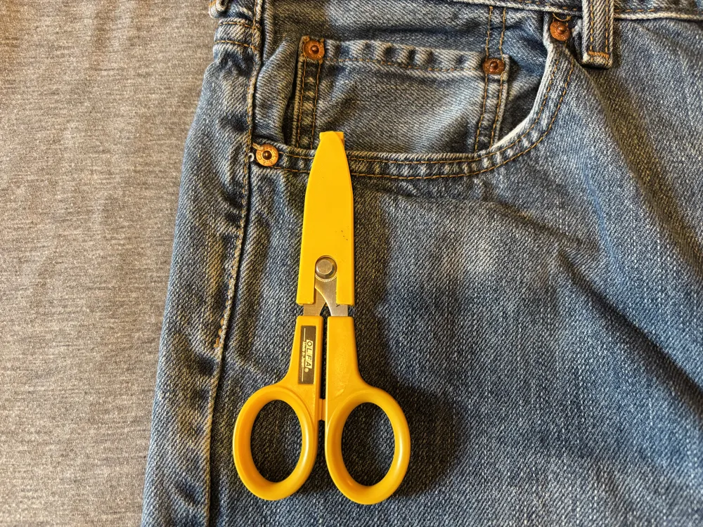 Scissors Sheath, EDC w/Pocket Clip for OLFA - Free 3D Print Model ...
