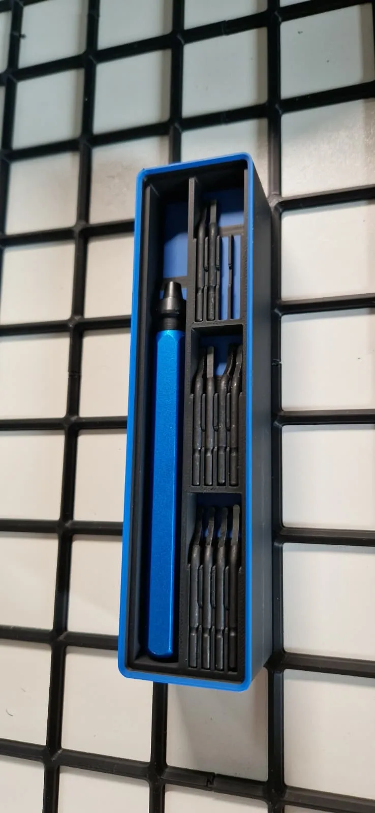 Gridfinity Deburr Tool & Blade Holder (4x1) - Free 3D Print Model ...
