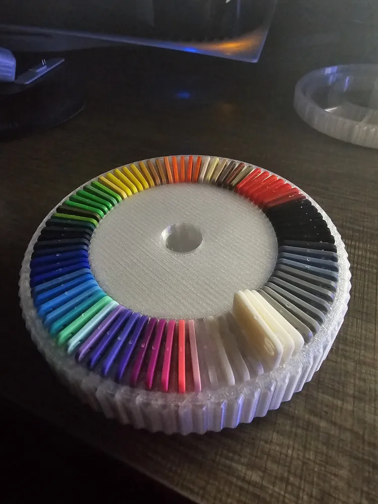 Bambu Lab Filament Swatch Spinner with Lid by Christian Pola MakerWorld ...