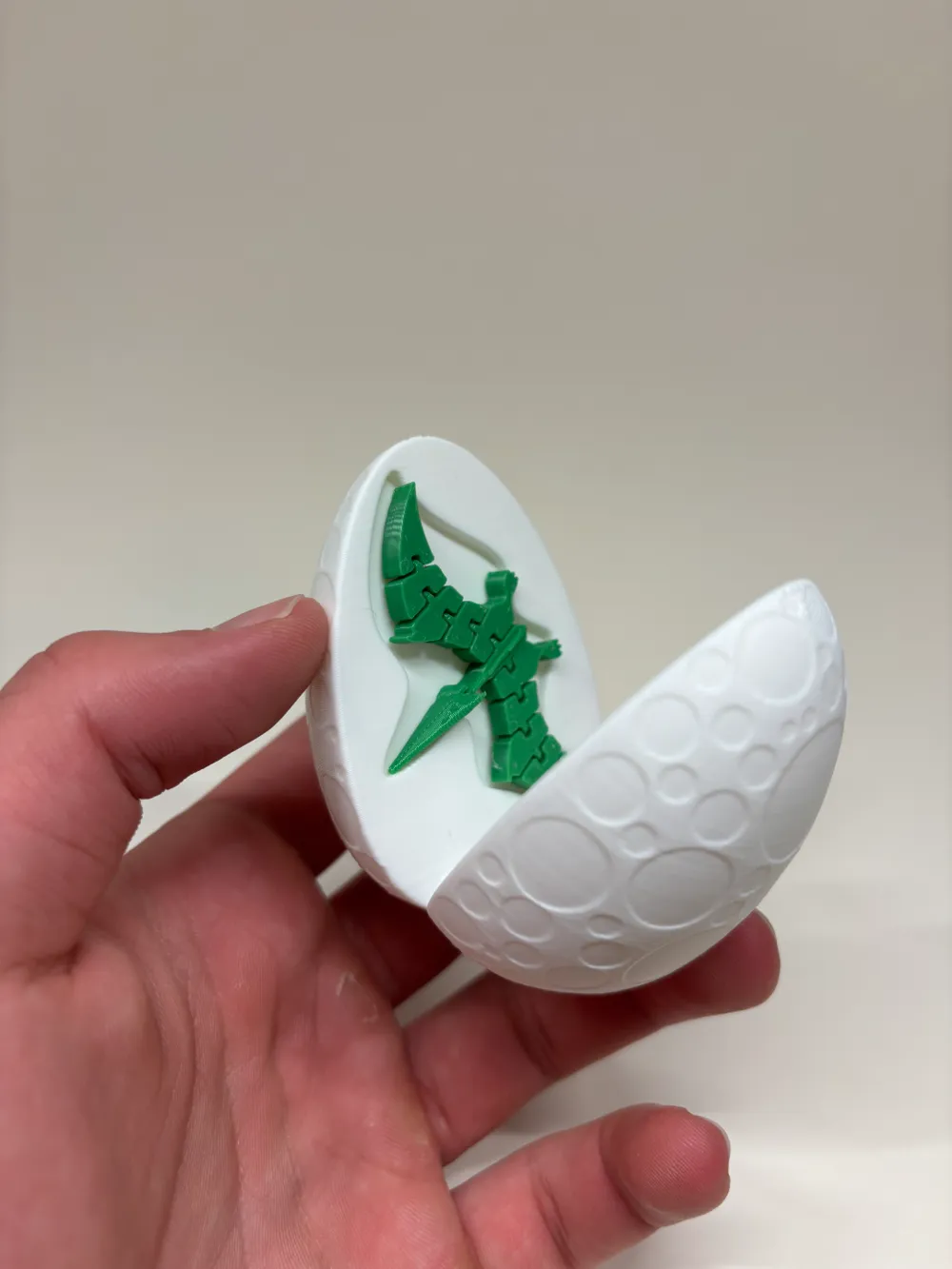 Flexi Pterodactyl Egg by PrecisionLayers MakerWorld: Download Free 3D Models