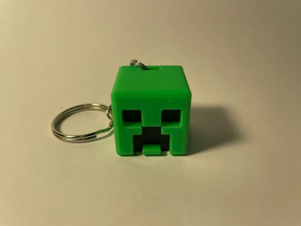 Minecraft Creeper Keychain by T MakerWorld: Download Free 3D Models