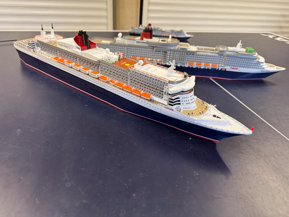 Cunard Queen Mary 2 1:500. 11 Colours, 2 AMS by Ukdavewood MakerWorld ...