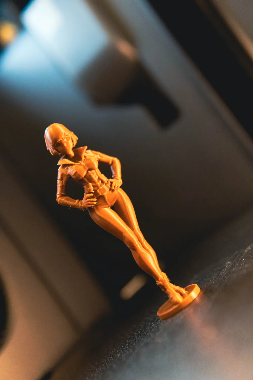 Arri - Female Engineer Mini by TheLightning MakerWorld: Download Free 3D Models