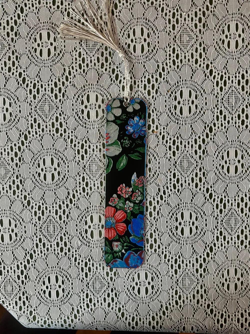 Colourful Flower 2D art bookmark by LakesideLounge - MakerWorld
