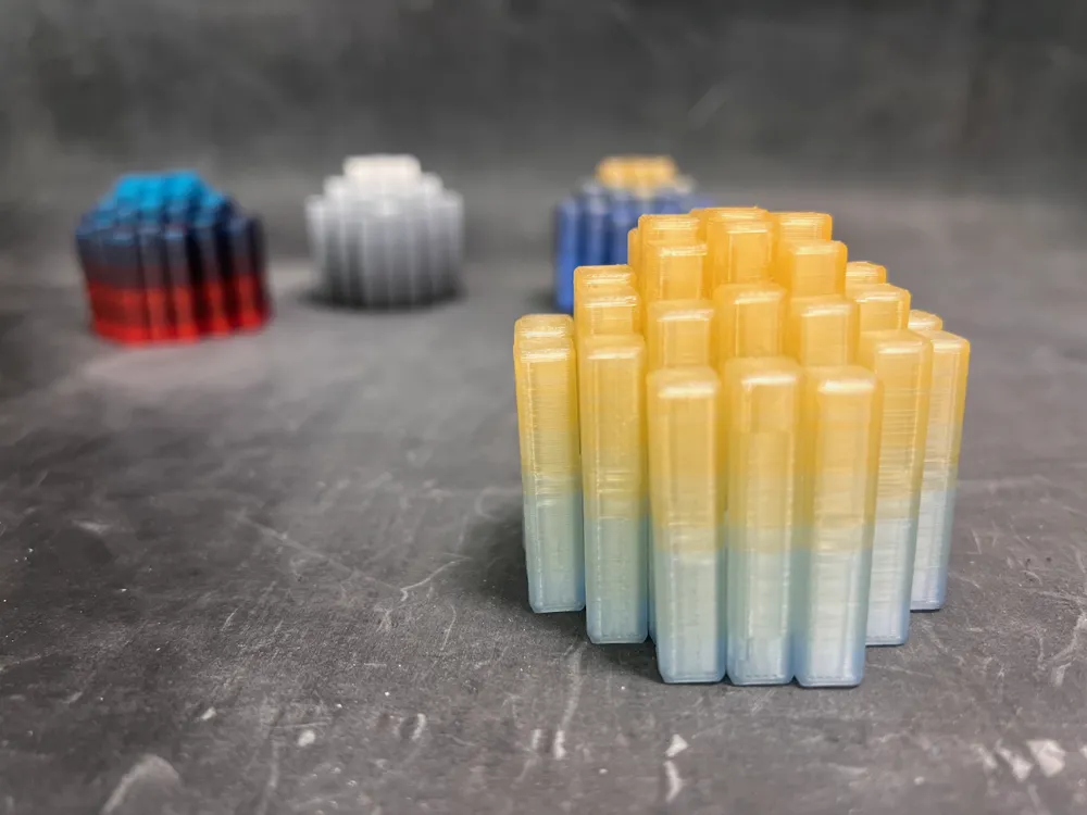 Gradient Flexigrid: Two-Color Vertical Blend by jetpad MakerWorld: Download Free 3D Models