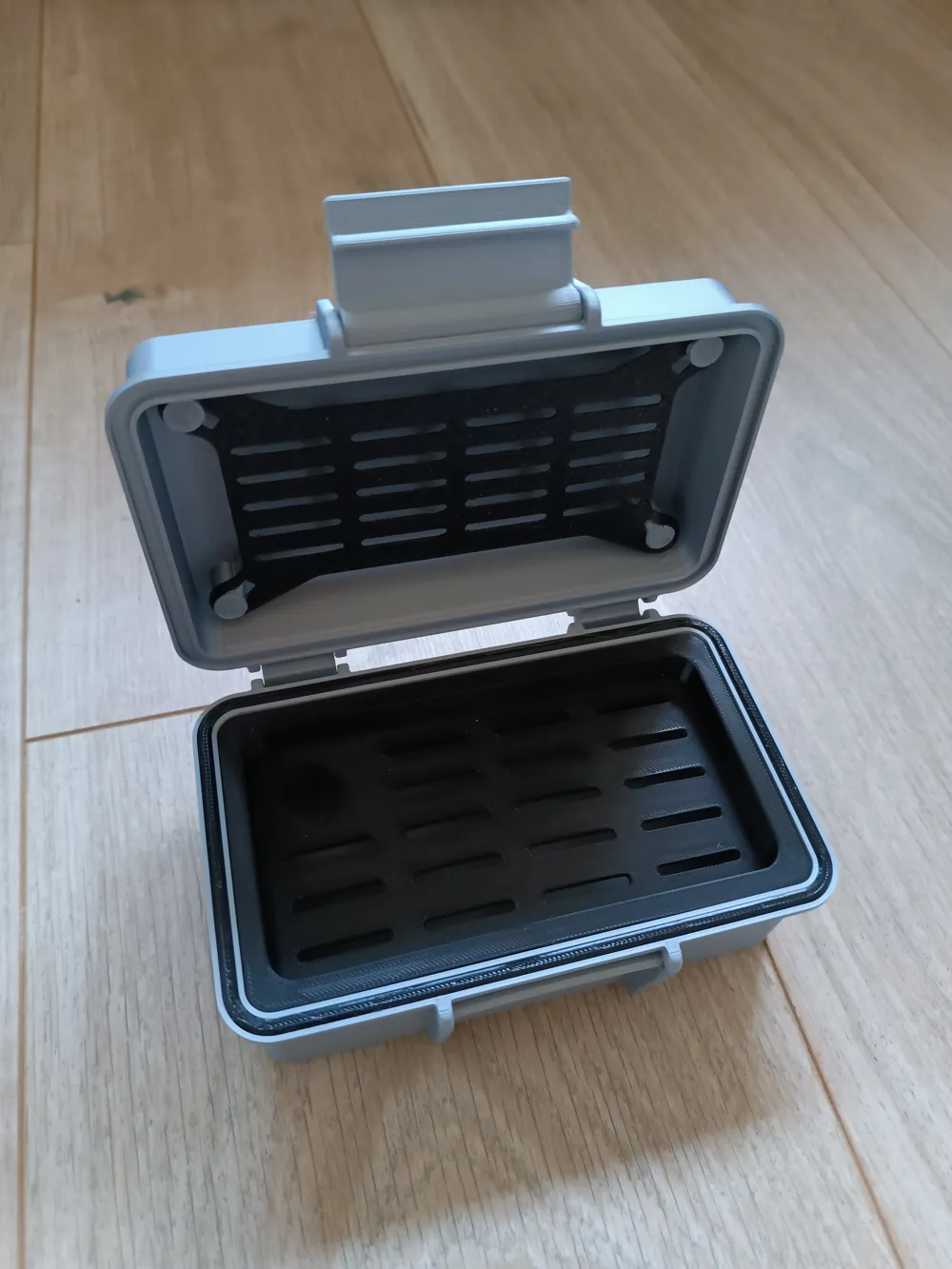 Reinforced waterproof box by Black_smith MakerWorld: Download Free 3D ...
