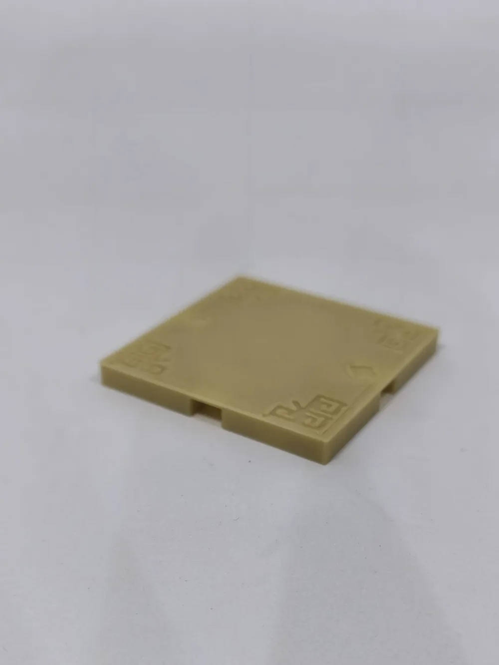 DB Chess Board Pieces White - Free 3D Print Model - MakerWorld
