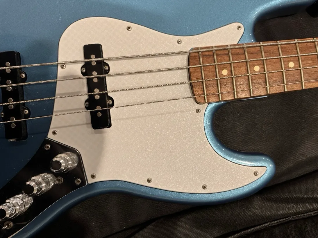 Fender Jazz Bass Pickguard - J-Bass - Pick Guard - Free 3D Print Model ...