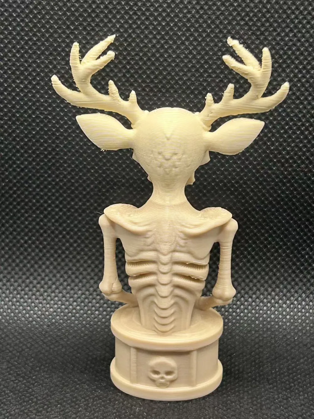 Ember-Eyed Stag Skeleton Bust - Free 3D Print Model - MakerWorld
