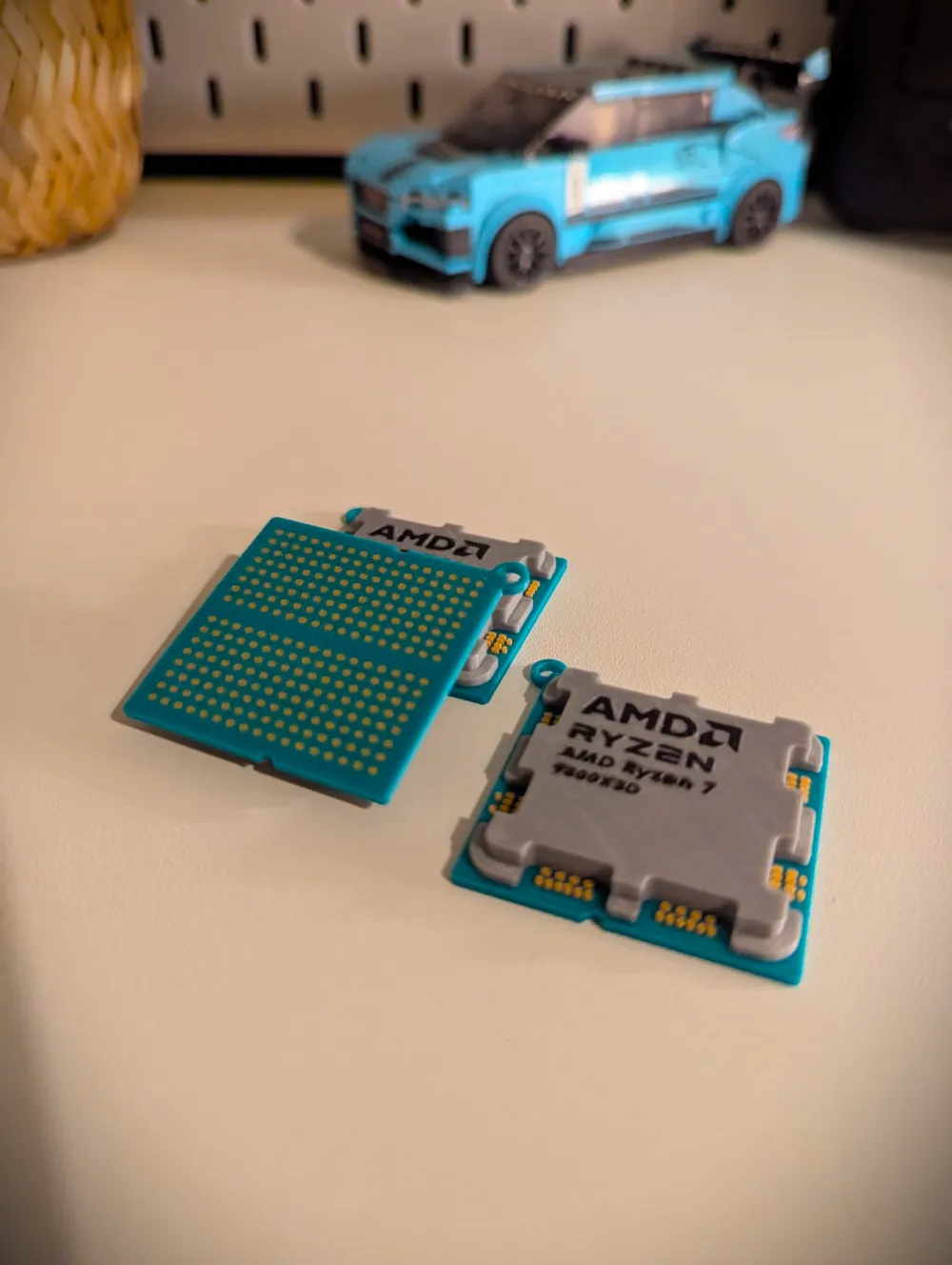 AMD Ryzen 7 9800X3D CPU Keychain by Pawfect Prints MakerWorld: Download ...