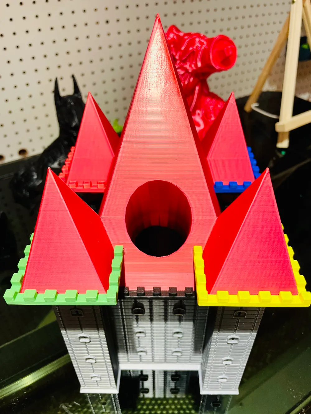 Voltron Castle of Lions Dice Tower - Free 3D Print Model - MakerWorld