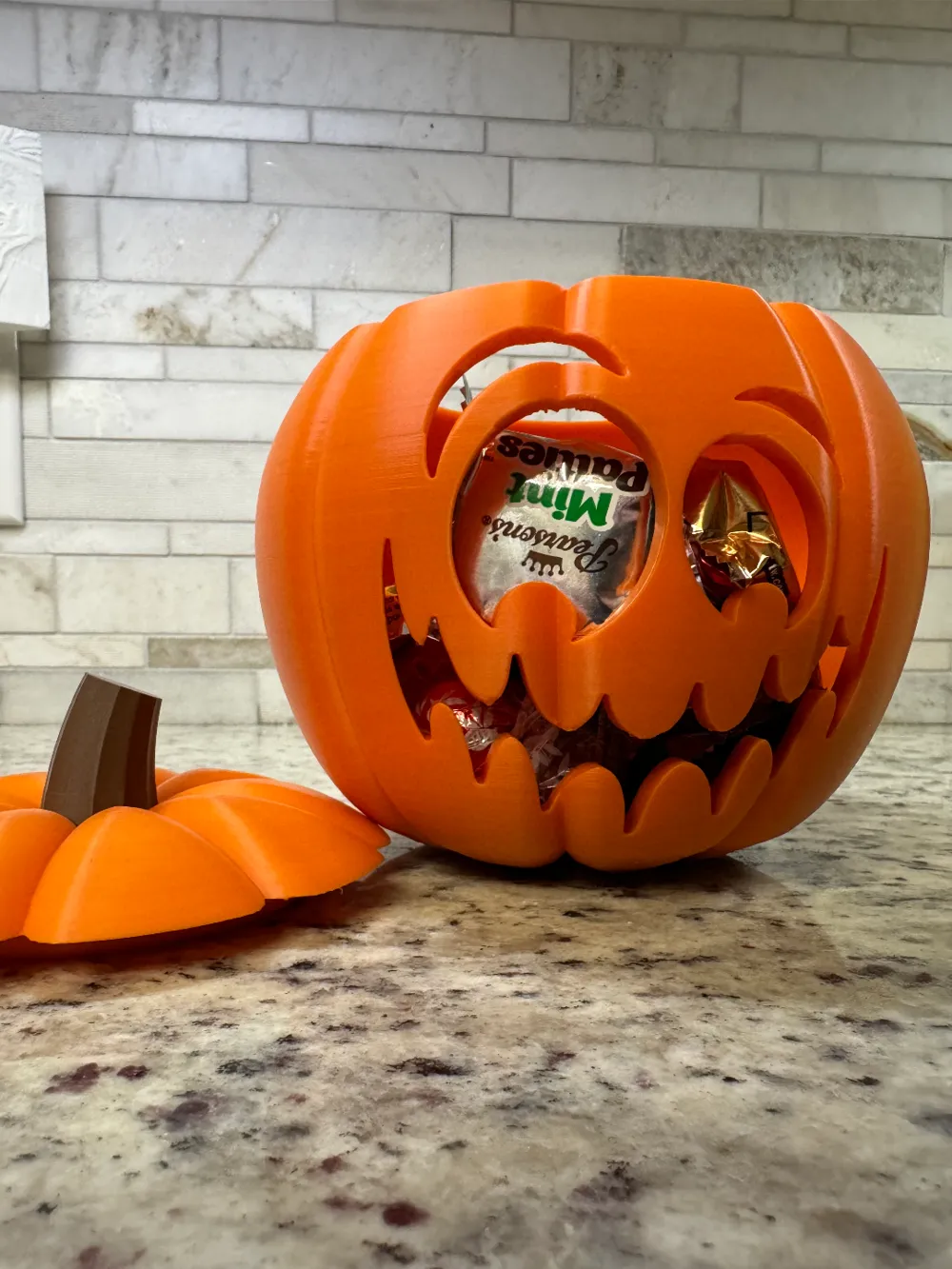 Pumpkin Jack O' Lantern - Free 3D Print Model - MakerWorld