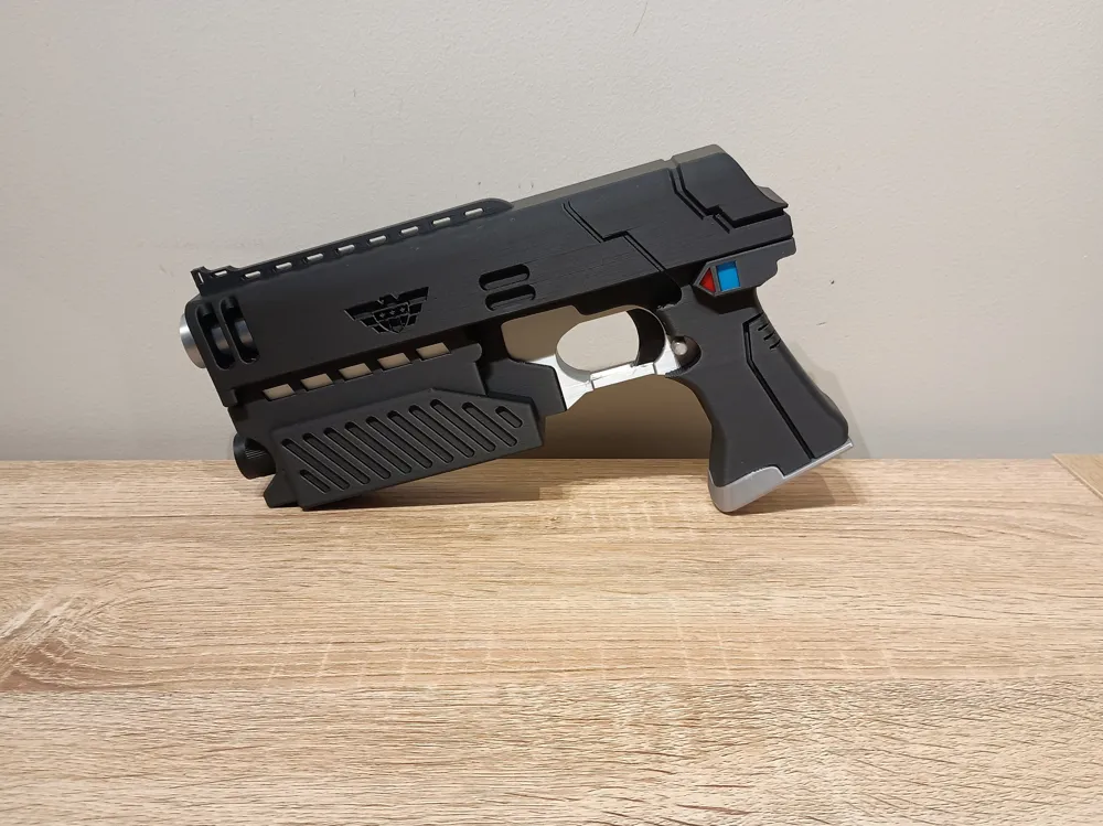 Judge Dredd Lawgiver Mk II (1995 Film Version) - Free 3D Print Model ...