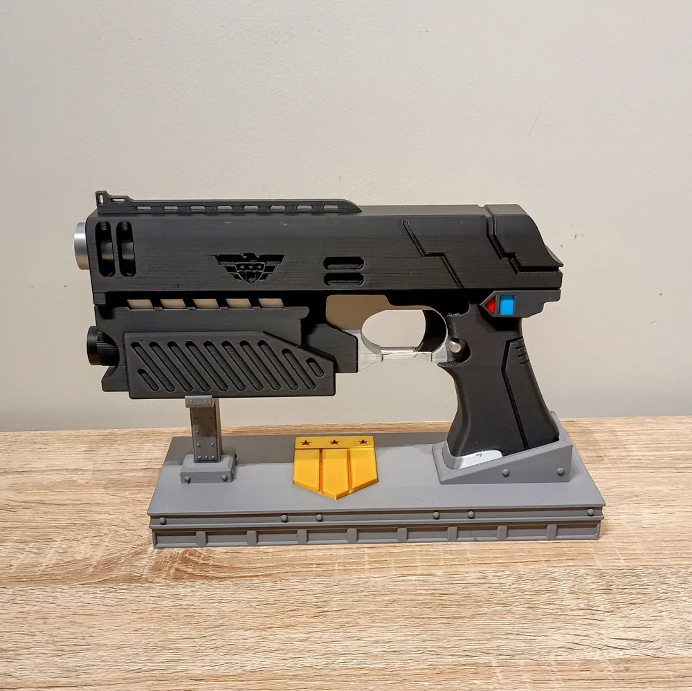 Judge Dredd Lawgiver Mk II (1995 Film Version) - Free 3D Print Model ...