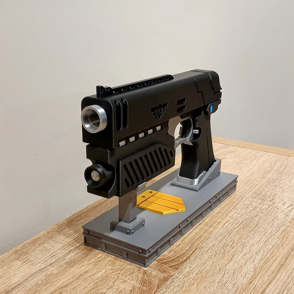 Judge Dredd Lawgiver Mk II (1995 Film Version) - Free 3D Print Model ...