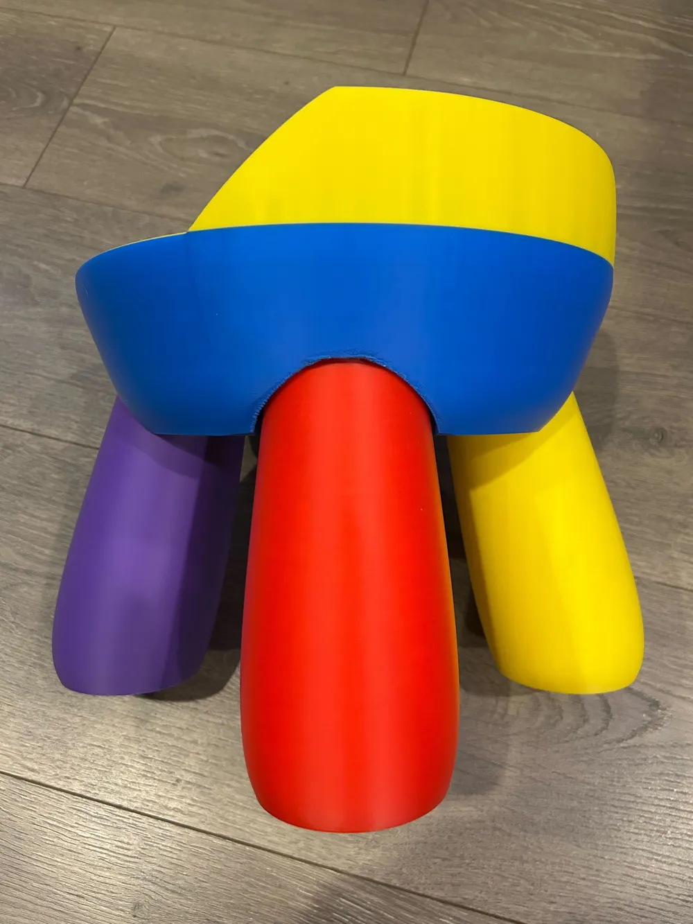 Children's Chair with Screw On Legs - Free 3D Print Model - MakerWorld