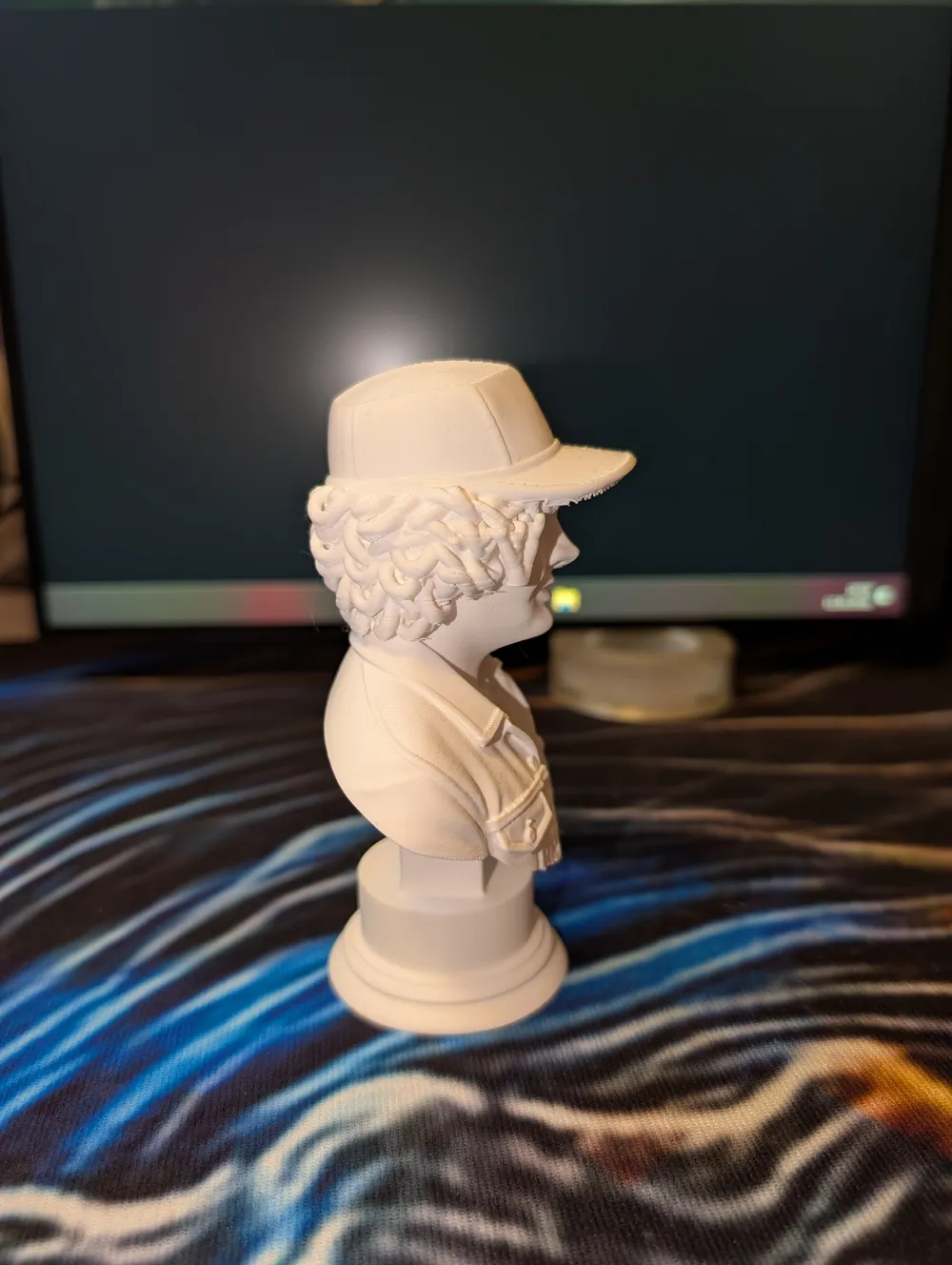 Dustin Henderson Bust - Stranger Things - Free 3D Print Model - MakerWorld