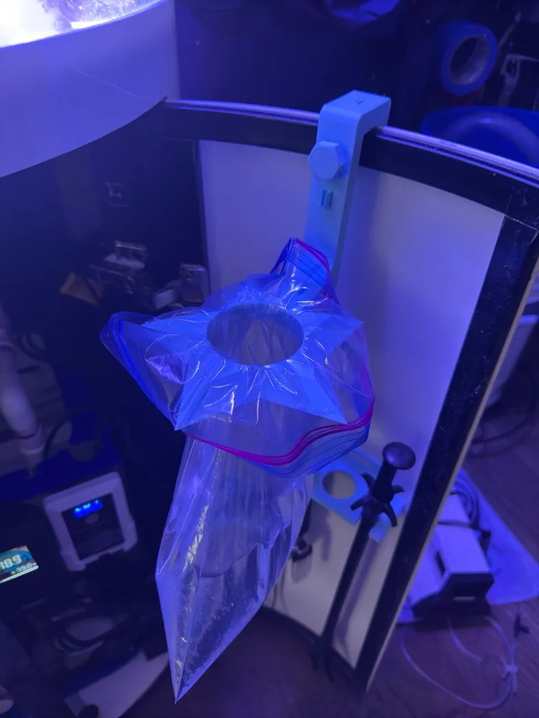 Aquarium Drip Acclimation Bag Holder - Free 3D Print Model - MakerWorld