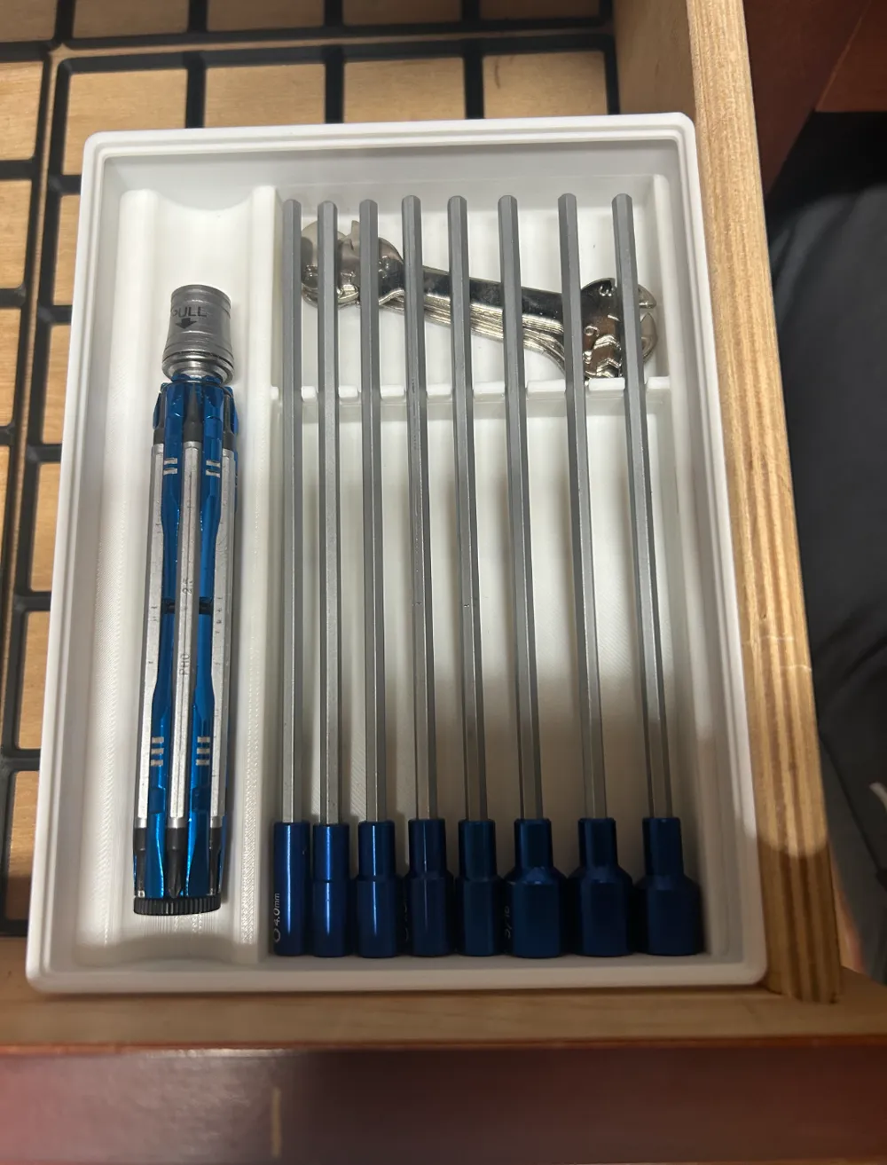 gridfinity precision screwdriver organizer Remixed by jf.marinaoka - MakerWorld