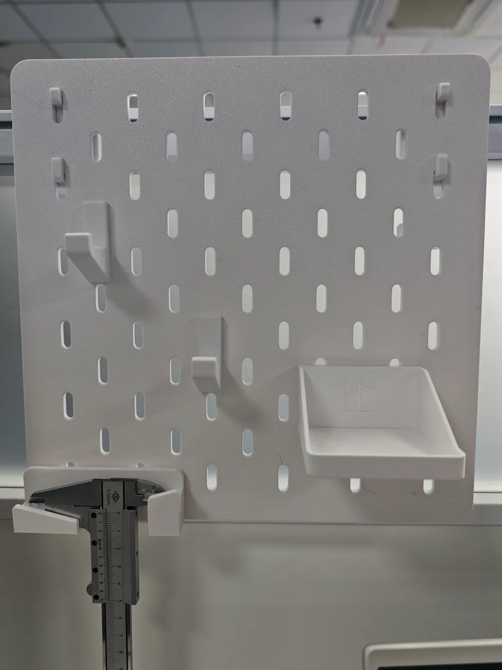 Workstation Pegboard by user_905028230 MakerWorld: Download Free 3D Models