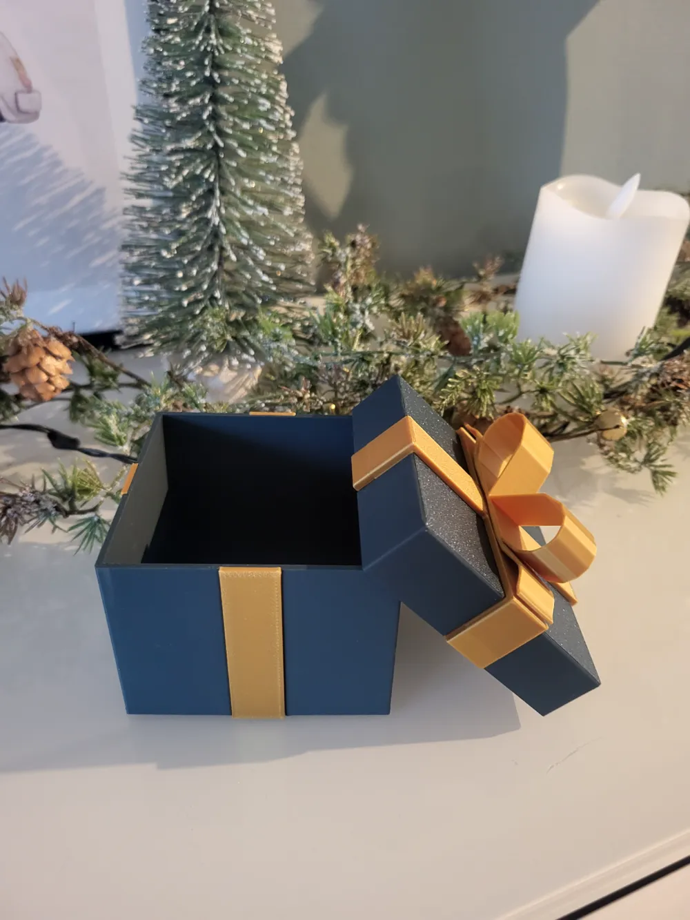 Gift Box - Free 3D Print Model - MakerWorld