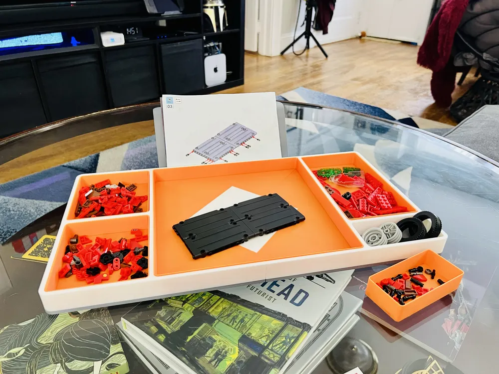 Lap Tray for Danish Plastic Bricks & Instructions - Free 3D Print Model ...