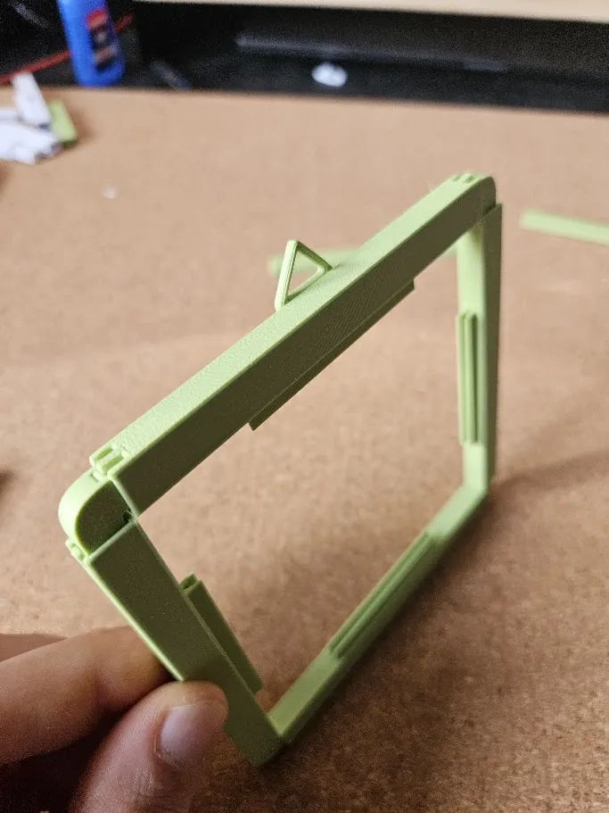 Modular Adjustable Picture Frame -Fits everything! by ale152 MakerWorld ...