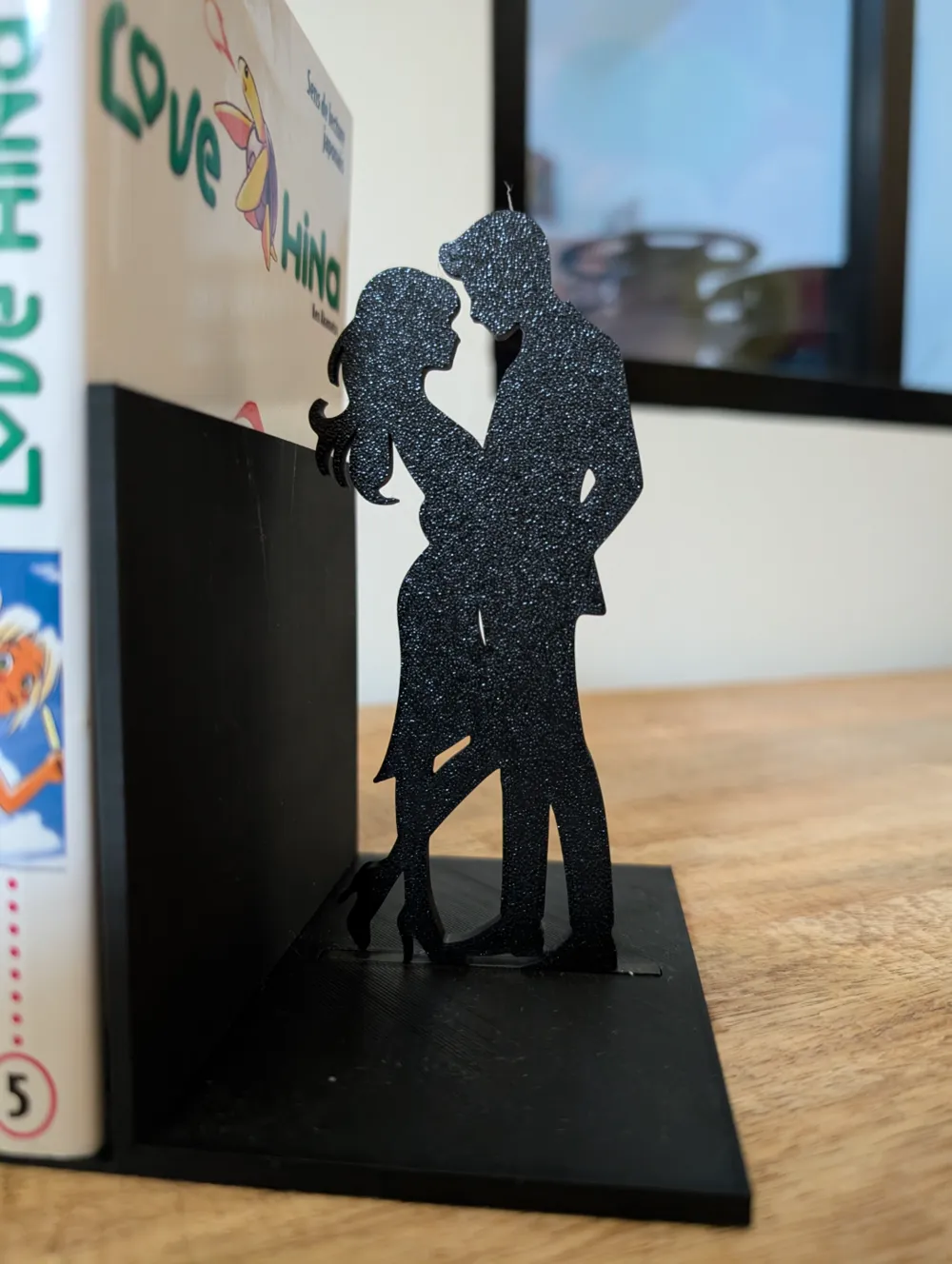 Valentines Couple and LOVE sign modular bookends by kavaliero - MakerWorld
