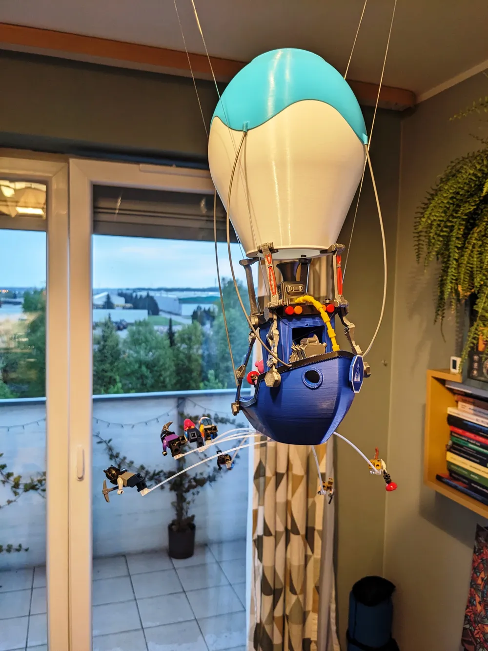 Fortnite Battle BENCHY! (Battle Bus) by MGKJS MakerWorld: Download Free ...