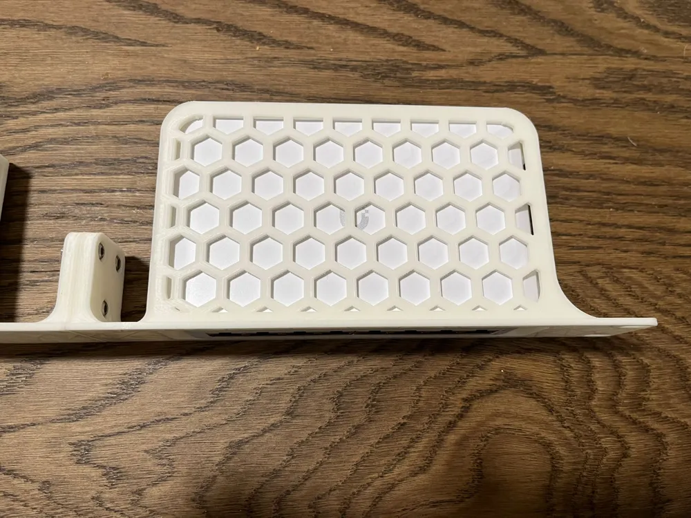 Unifi USW-Lite-8 PoE 19-inch Modular Rack Mount by Mauker MakerWorld ...