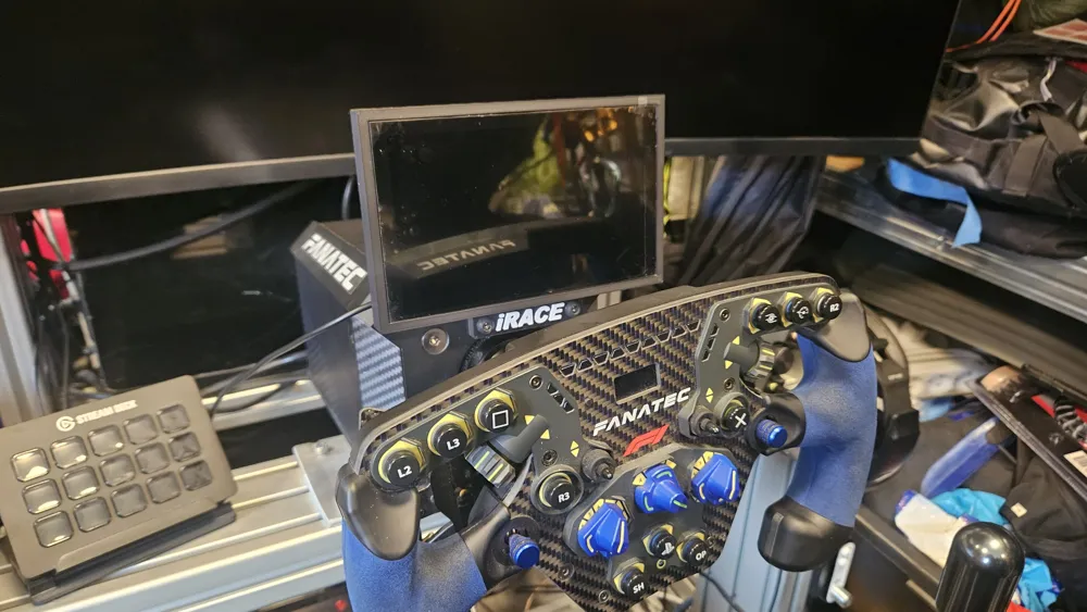 VoCore 6.8 inch Dashboard by LopperBug MakerWorld: Download Free 3D Models